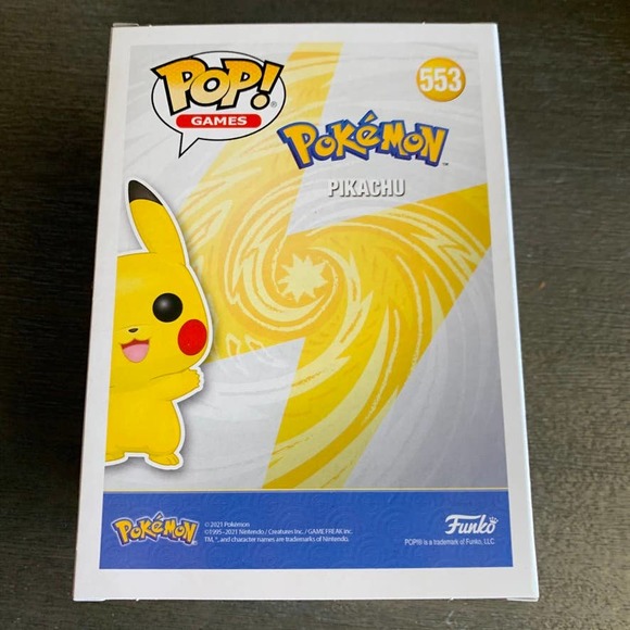 Funko | Toys | Funko Pop Pokemon Diamond Waving Pikachu 553 Gamestop ...